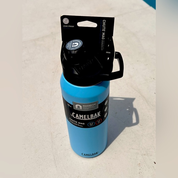 Camelbak | Dining | Camelbak Liter 32 Oz Magna Chute Thermos Nwt | Poshmark
